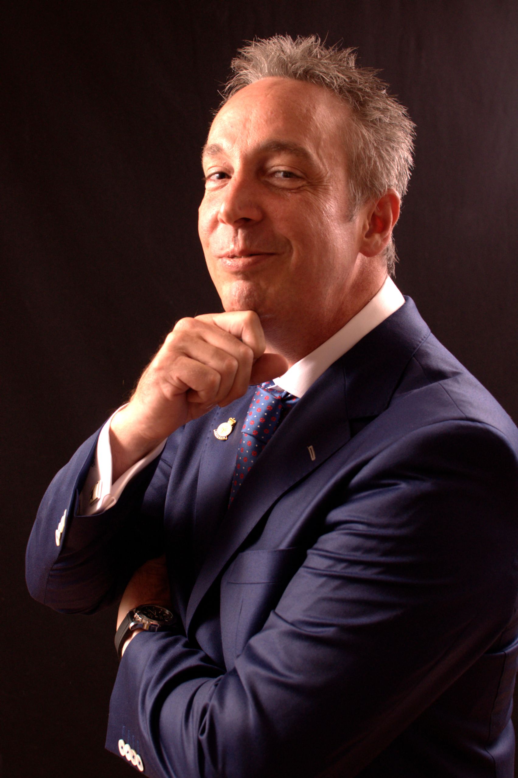 David Roche | Author of Disdain & The Shadow Directorate